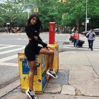 China Fashion Sexy Sports Outfits Long Sleeved Crop Sexy Workout Gear Hoodie Shorts for sale