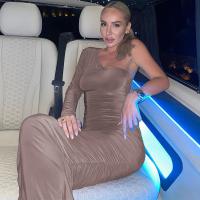 China Ruffled One Shoulder Tube Dress Stylish One Shoulder Long Sleeve Slim Dress for sale