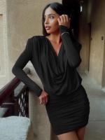 China Custom Package Hip Dress Wrinkled Temperament Sexy Fashion Bag Hip Long Sleeve Skirt Dress for sale
