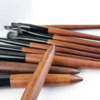 China 10-Piece Cruelty Free Makeup Brush Set Soft Synthetic Hair Wooden Handle for sale
