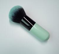 China Round Gradient Color Soft Hair Single Kabuki Brush for Powder Makeup Synthetic Wood Handle for sale
