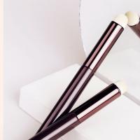 China Single Multifunction Brush Good For Lip Blending And Detail Conceal for sale