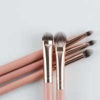 China 5pcs Eyeshadow Brush Set Classic Pink Wooden Handle Cruelty Free Customizable for sale