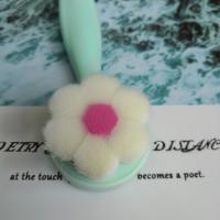 China Soft Bristle Portable Facial Cleansing Brush Plastic Handle 0.07mm Bristle Diameter for sale