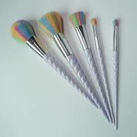 China Rainbow Hair Makeup Brushes Set Unicorn Inspiration Designed Handle for sale