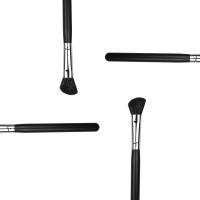 China Classic Single Contour Blush Brush Wooden Handle Copper Ferrule 1000pcs MOQ for sale