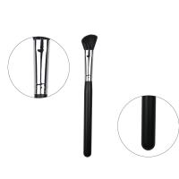 China Classic Single Contour Blush Brush Wooden Handle Copper Ferrule 1000pcs MOQ for sale