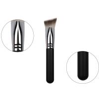 China Triangular Single Makeup Brush Angled Flat Bristle Synthetic Hair Copper Ferrule for Foundation for sale