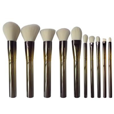 China Latest Design Makeup Brush Gradient Plastic Handle Girls Daily Makeup Tools for sale