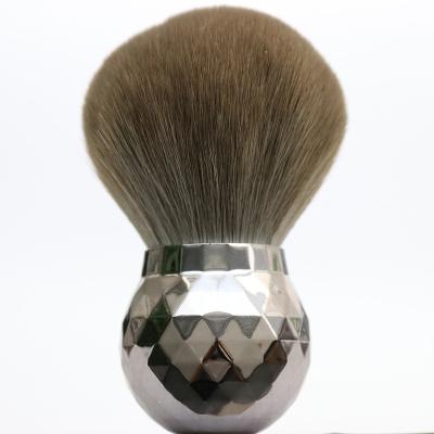 China Large Powder Kabuki Makeup Brush Super Soft Easy Grip Shiny Silver for sale