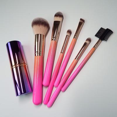 China Skin Friendly Cosmetic Makeup Brush Set 7pcs Bristle Gradient Retractable for sale