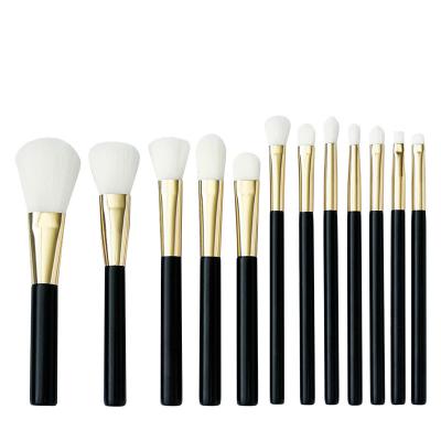 China 12PCS Women Travel Cosmetic Brush Set with Black Wooden Handle Synthetic Bristles for sale