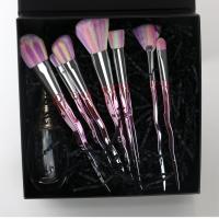 China Rainbow 7-Piece Vegan Makeup Brush Set Synthetic Bristles Plastic Handle for sale
