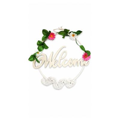 China Floral Welcome Wooden Hanging Wreath for sale