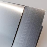 China 0.9Mm SS Metal Sheet 304 Grade Brushed Stainless Steel Sheeting for sale