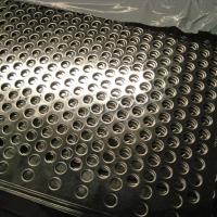 China 3mm Thick Stainless Steel Perforated Sheet For Architectural Perforated Metal Wall Panels for sale