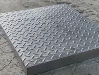 China Anti Skid Diamond Tread Chequered Stainless Steel Sheet Pattern 301 304 316 SS Plate for sale
