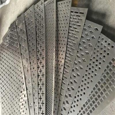 China Custom Square Perforated Stainless Steel Sheet 4x8  EN Standard for sale