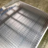 China 3MM SS Checkered Sheet Anti Slip Surface Stainless Steel Plates In Building Floors Stairs Corridors for sale