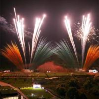 China Chinese Factory Wholesale Professional Pyrotechnics Daytime Fireworks Cake Colorful Smoke Cake Fireworks For Celebration for sale