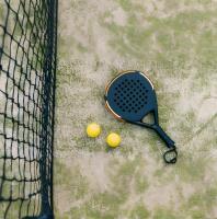 China Carbon Fiber Padel Racket for Beginners 455mm 340g Professional Training for sale