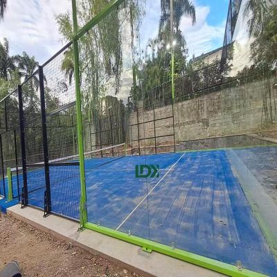 China Commercial Panoramic Glass Padel Court 20m x 10m Outdoor for Clubs for sale