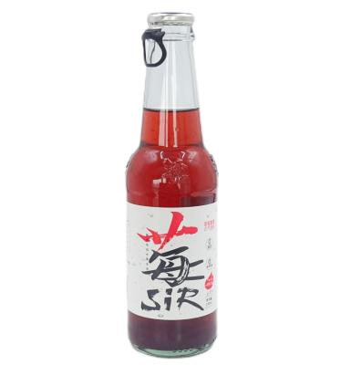 China 230ml Strawberry Mulberry Sparkling Water with 99.9% Juice Content and Zero Fat for Private Label Beverage Bottling for sale