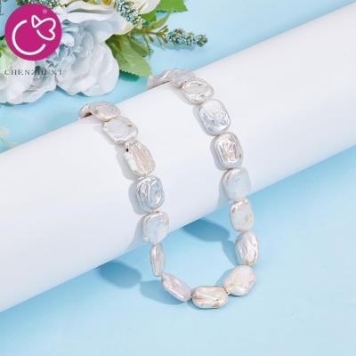China Fashion Natural Square Pearl and Exquisite Buckle Pearl Necklace for Women Party Seaside for sale