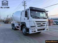 China Used HOWO 371HP 6x4 Concrete Mixer Truck (RHD) for Sale in Guyana for sale