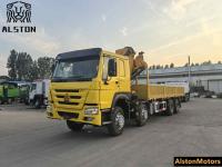 China Used HOWO 8x4 Crane Truck with 12 Ton XCMG for Sale in Ghana (371HP LHD) for sale