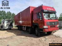 China Used Sinotruk Howo 8x4 Cargo Box Truck 371HP for Sale in Nigeria for sale