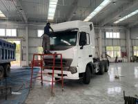 China Euro 2 3 Left Hand Drive Sino Howo A7 Tractor Truck for sale