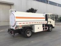 China Light Duty 4000L 5000L 120HP 4x2 Petrol Tanker Truck for sale