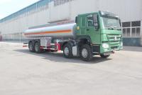 China 25000L 8x4 Diesel Fuel Tanker Truck Sinotruk Howo 371HP 12 Wheeler for sale