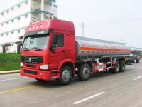 China Heavy Duty 8x4 20000L 30000L Fuel Oil Tanker Truck Big Capacity for sale