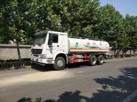 China Diesel Powered Howo Second Hand Water Tanker Trucks 6x4 5000 Gallon for sale