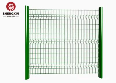 China Welded 55x200mm Metal Wire Fence Green Home Garden for sale