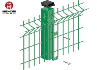 China Green 3d Panel 4mm Curved Welded Wire Mesh Fence For Parks for sale