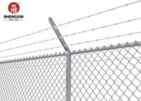 China 6 Foot Pvc Coated Chain Link Fence Cyclone Wire Mesh Fence Panels 0.50m-5.0m Length for sale