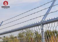 China 60x60mm Galvanized Cyclone Wire Mesh Roll Diamond Fence Mesh For Playground for sale