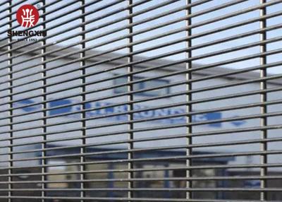 China SGS Decorative 358 Anti Climb Security Fence Spikes Galvanized Prison Mesh Panels for sale
