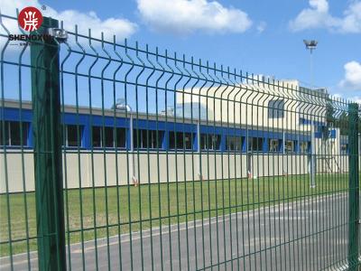 China Galvanized Steel V Bending 3d Curved Wire Mesh Fence PVC Coated RAL6005 color for sale