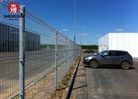 China 3D Curved PVC Coated Triangle Bending Welded Wire Mesh Fence For Garden for sale