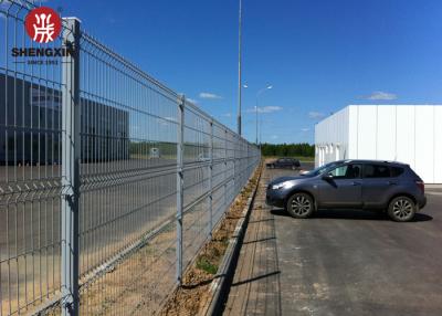 China 3D Curved PVC Coated Triangle Bending Welded Wire Mesh Fence For Garden for sale