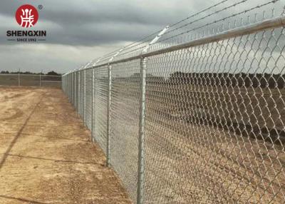 China Heavy Duty 50ft Cyclone Mesh Fencing Hot Dipped Galvanized Diamond Wire Twist for sale
