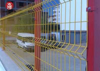 China Green Curved Mesh Welded Garden 4MM 3D Wire Fence for sale