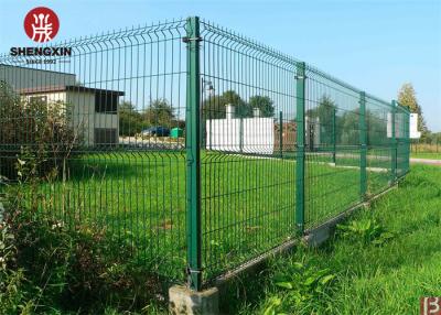 China OEM 50x100mm Welded Wire Mesh Panel Round Tubular Post iron for sale