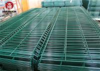China Metal ISO9001 Galvanized Wire Mesh Fence Low Carbon Iron Wire Welded for sale