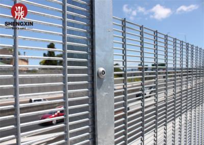 China Climb Resistant 2700mm 358 Security Fence Powder Coated Square Post for sale