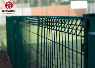 China Powder Coated Double Loop Roll Top Mesh Fence Panels Low Carbon Steel Wire for sale